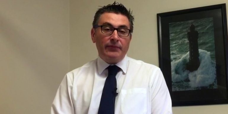 ‘Murach gur éirigh mé as an ól bheinn thíos sa bpub faoi seo’ – saol an ...