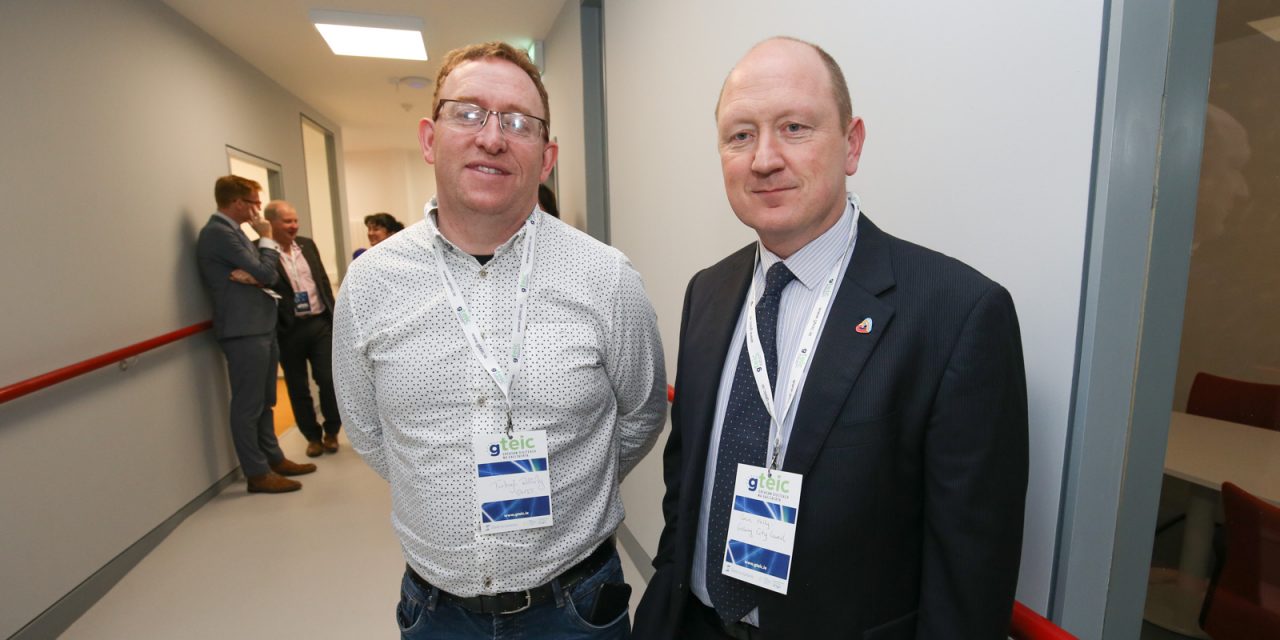 GAILEARAÍ: Mol digiteach gteic oscailte ar An Spidéal – Tuairisc.ie