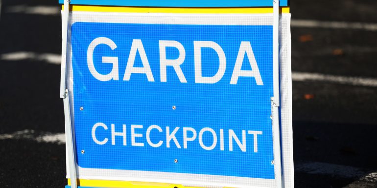 Fear gafa ag na Gardaí i ndiaidh eachtra sa Ghaeltacht inar maraíodh ...
