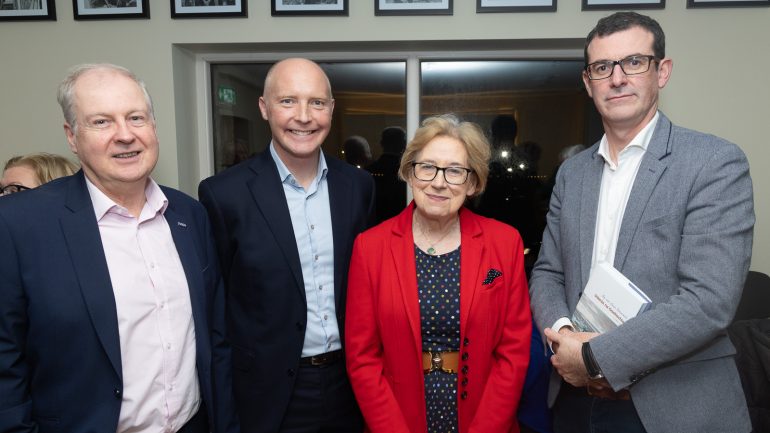 GAILEARAÍ: Leabhar seolta i gConamara faoi Údarás na Gaeltachta ...