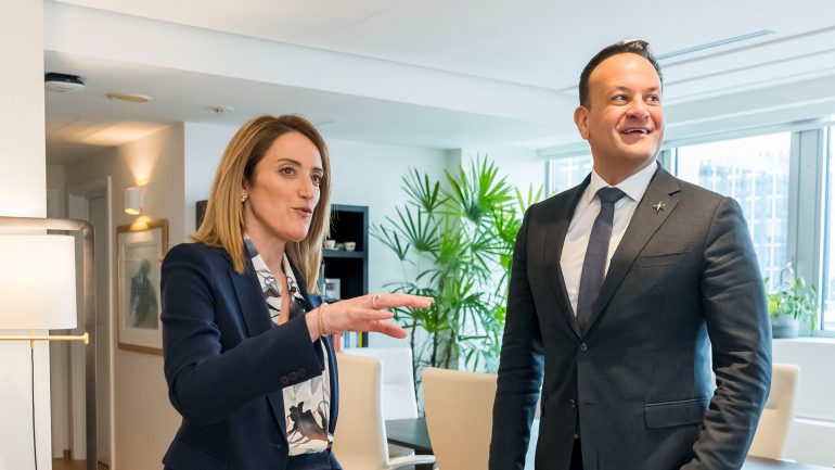 Úsáid bainte ag Uachtarán Pharlaimint na hEorpa as teanga Bhríd agus ...