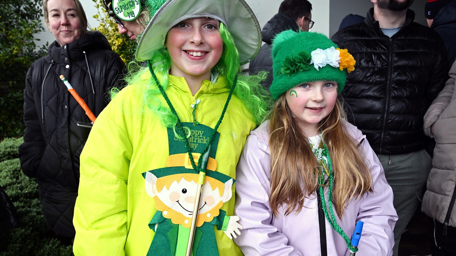 GAILEARAÍ: ‘Sprid, croí, caid agus teanga’ chun cinn ag paráid na féile ...