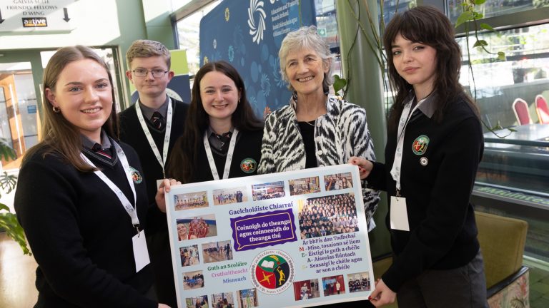 GAILEARAÍ: Misneach agus dúthracht na scoláirí i leith na Gaeilge molta ...